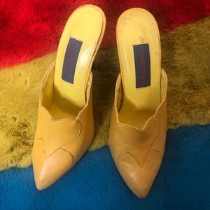 Wild Pair | Shoes | Vintage Leather 98s Yellow Heart Mules 7 Nwot ...